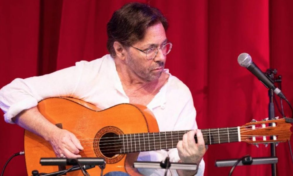 Celebrul artist a făcut infarct chiar pe scenă în București - Faxnews